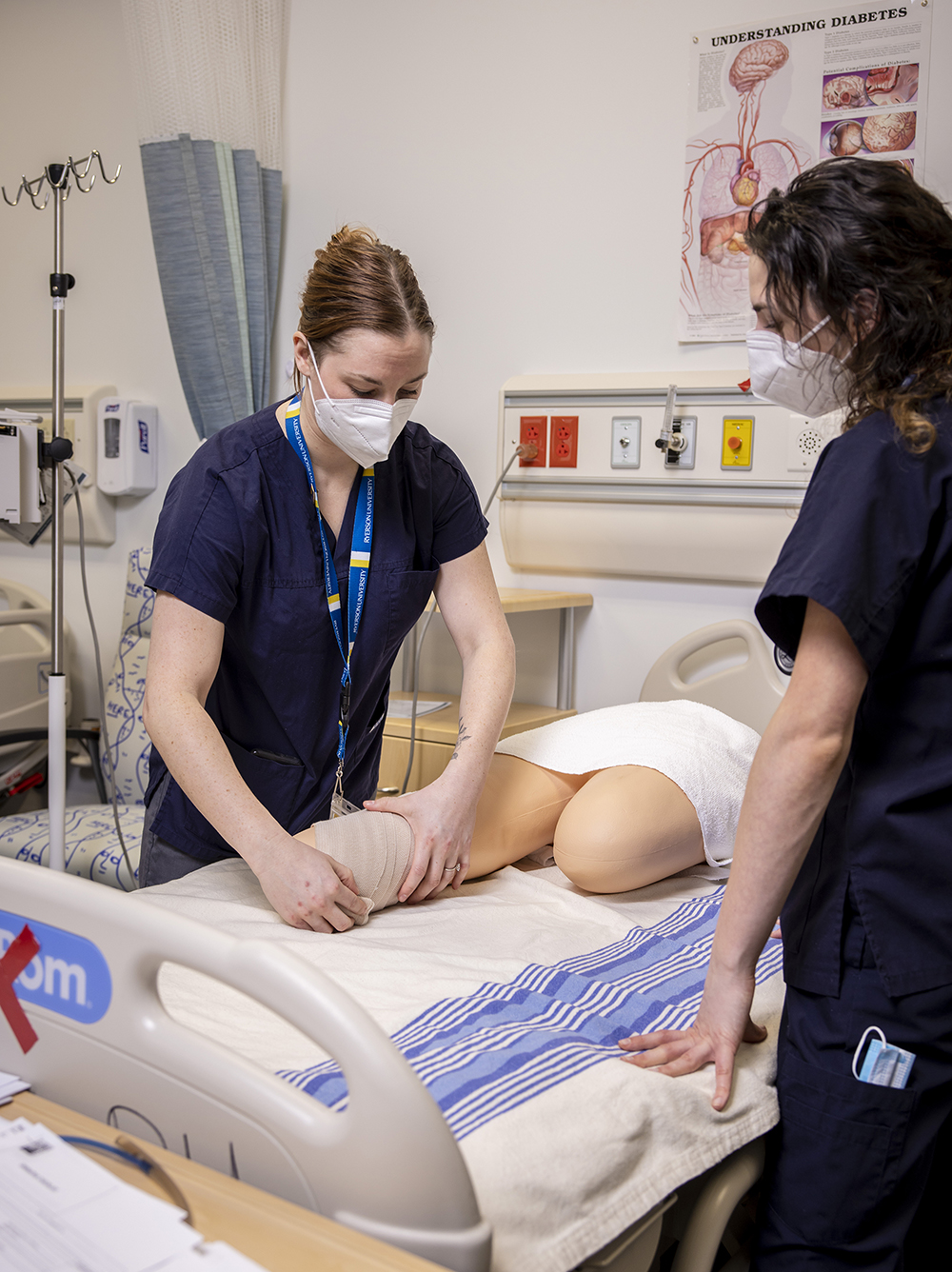 University nursing simulation lab helps students gain valuable ...